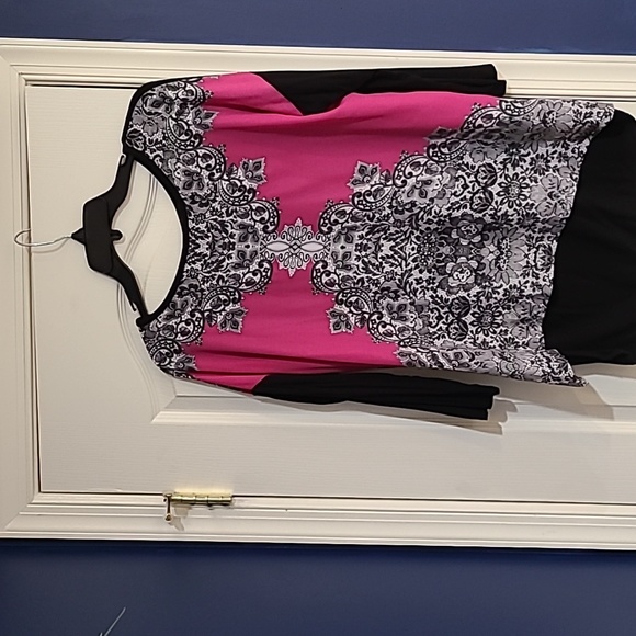 august silk | Tops | August Silk Blouse | Poshmark